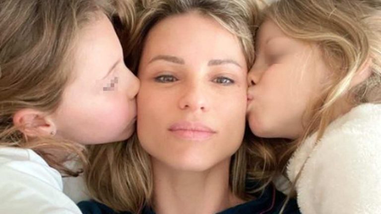 Michelle Hunziker, come sono diventate le figlie: sono identiche al papà